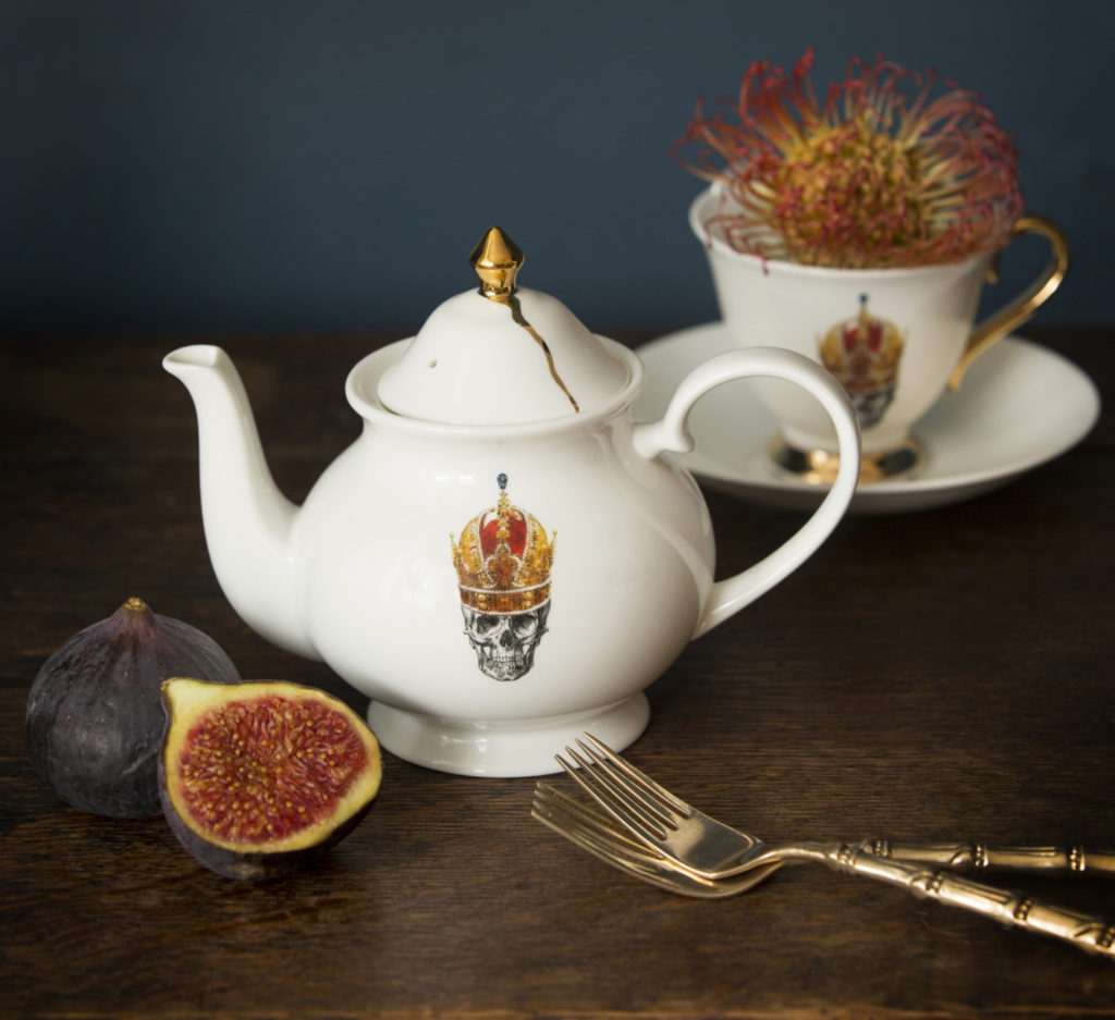 Skull in Red Crown Tea for One Teapot – Melody Rose London